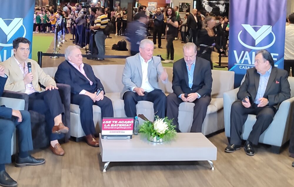 Presenta Grupo Financiero Value «México Campeón del Mundo» - Fomentando ...