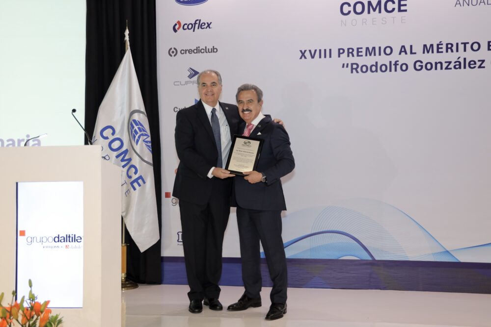 Reconocen extraordinaria gestión del presidente y director de COMCE ...